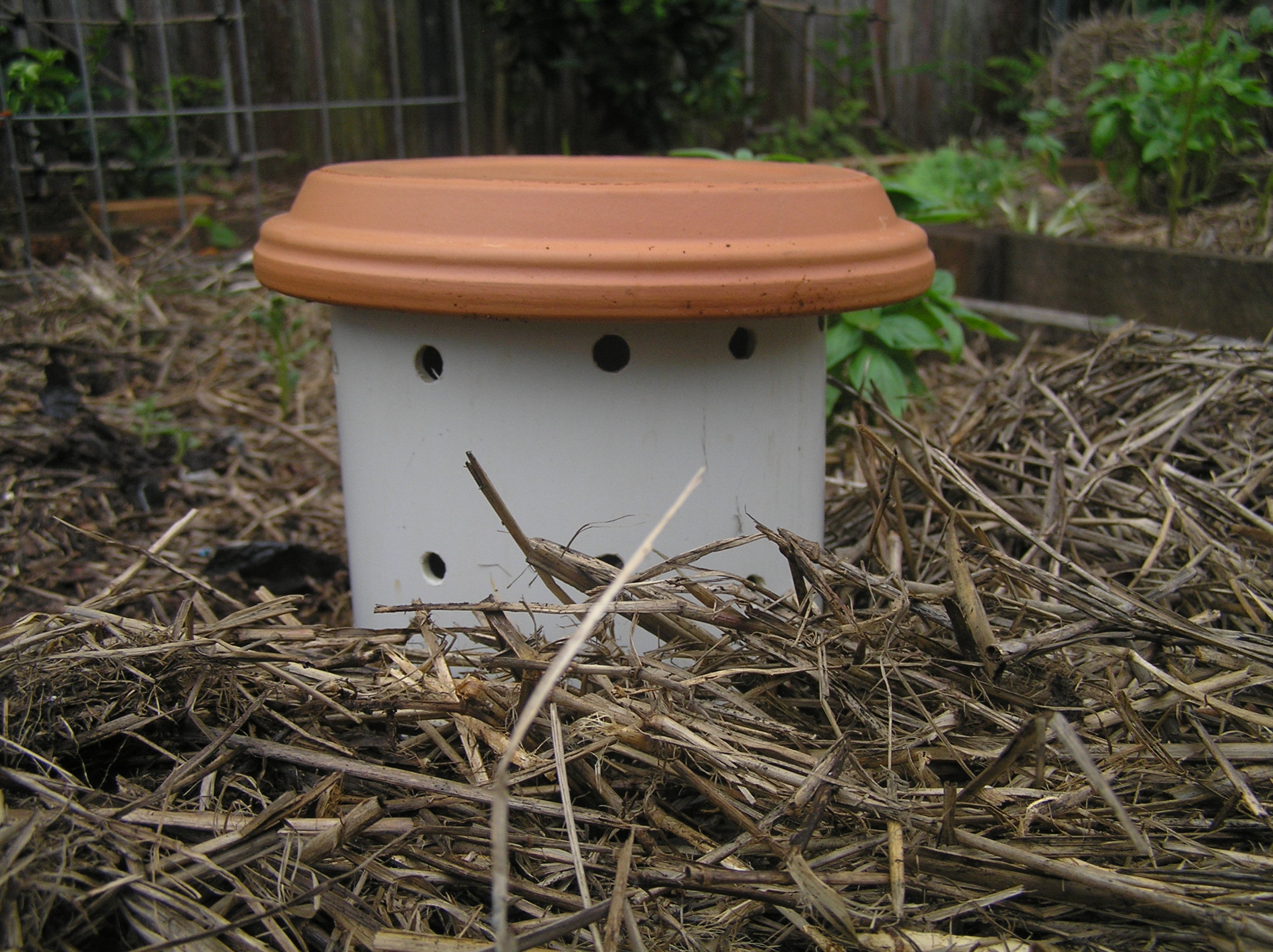 How to make a worm farm tower - ABC Organic Gardener Magazine