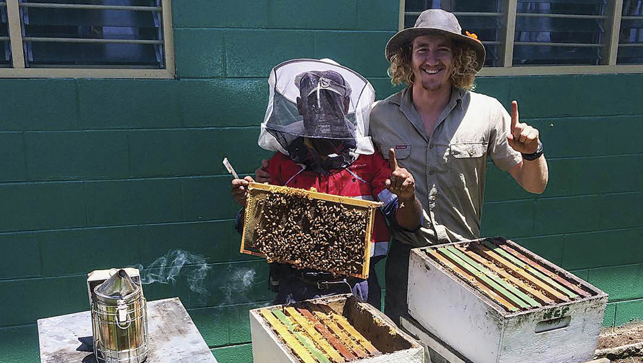 New Honey Bee Research Centre - ABC Organic Gardener Magazine